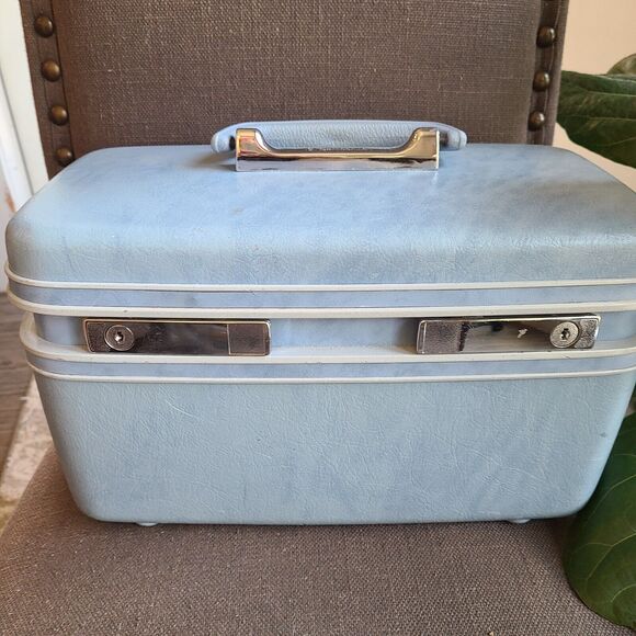 Samsonite | Bags | Vintagelight Blue Samsonitecarry On Luggage Case No ...